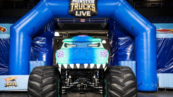 Mega Wrex Monster Truck | Hot Wheels Monster Trucks Live