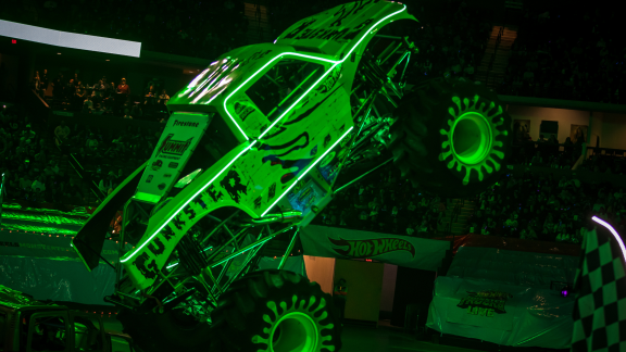 Gunkster Monster Truck | Hot Wheels Monster Trucks Live